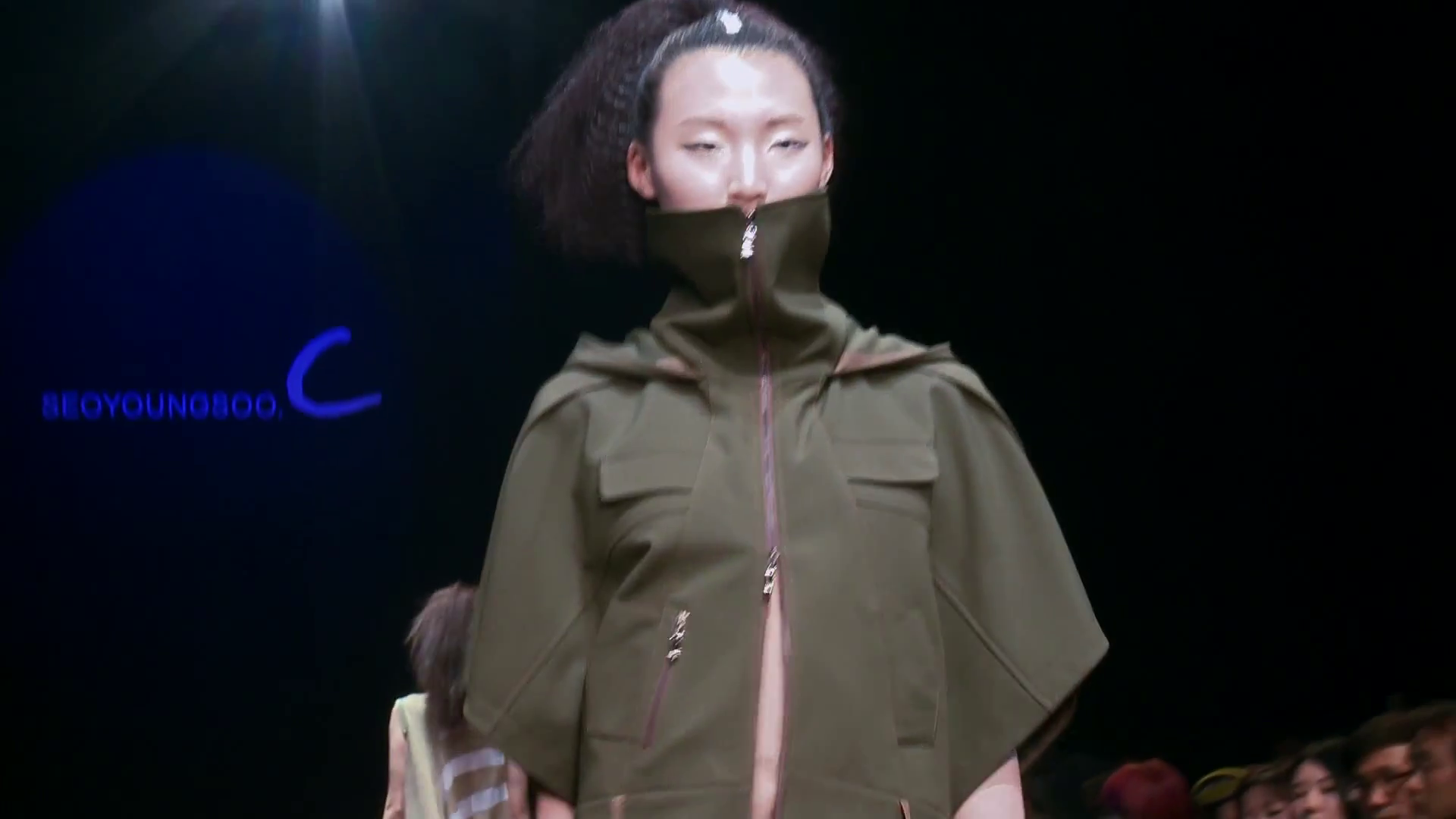 Tuesday Videos – Fully Zipped Up